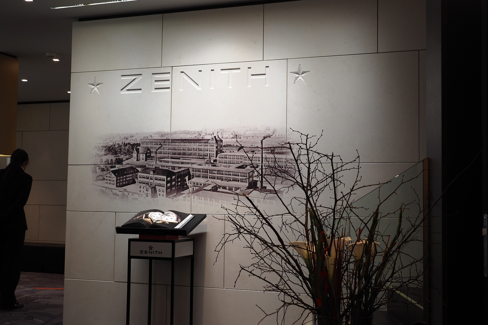 Zenith El Primero Chronograph Classic | Professional Watches