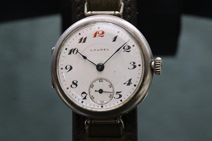 Japan's first automatic mechanical watch | Professional Watches