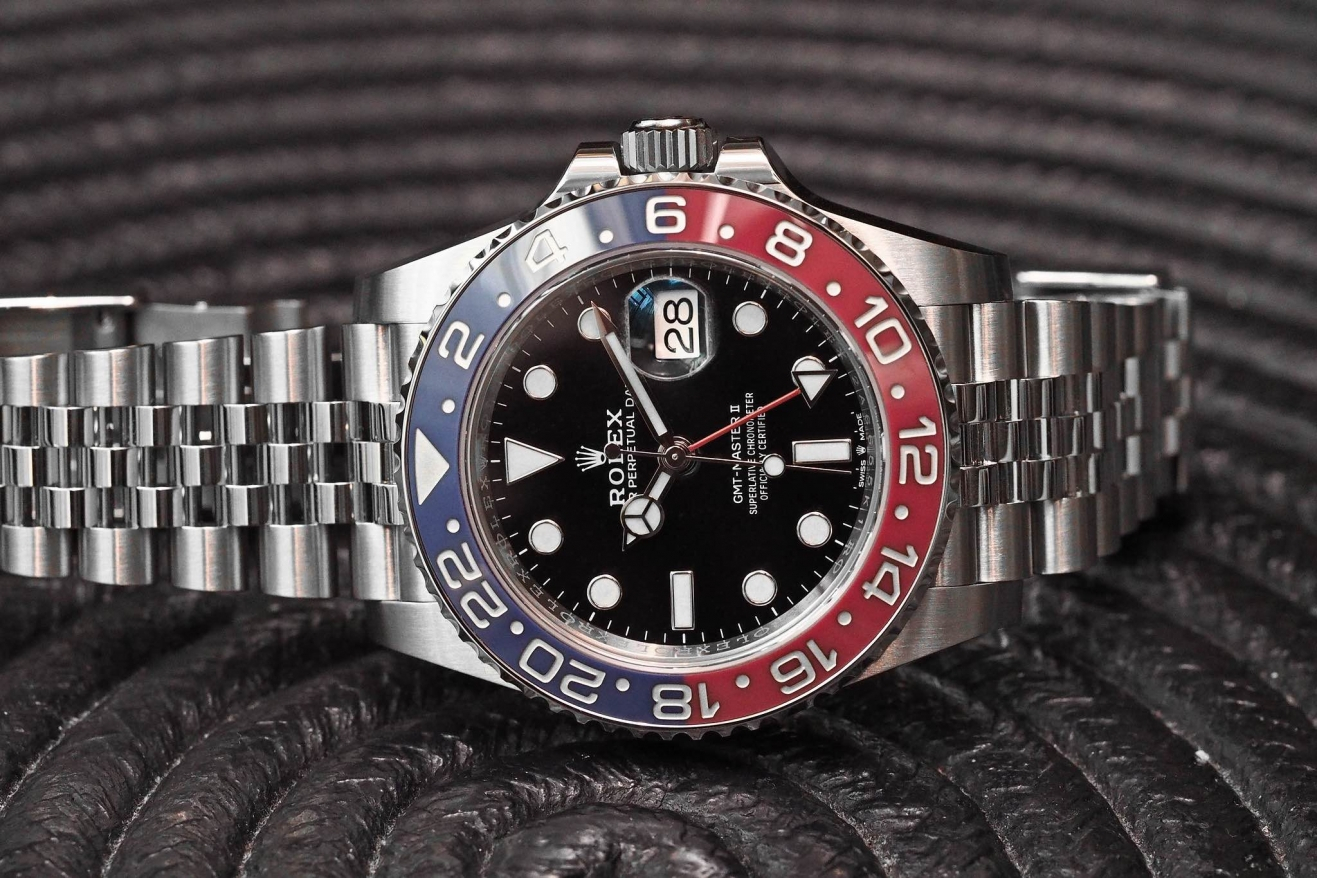Dispatch: Rolex GMT-Master II 2018 | Professional Watches