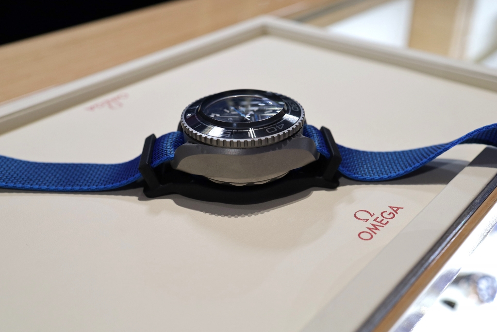 Review: Omega Seamaster Planet Ocean 6000M Ultra Deep