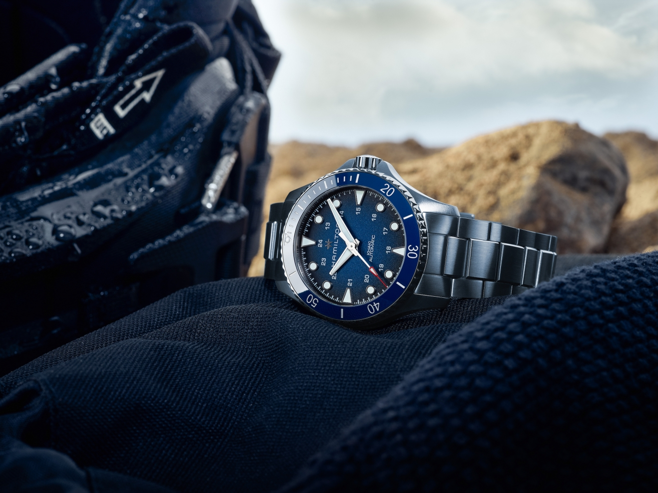 2021 Hamilton Khaki Navy Scuba | Professional Watches