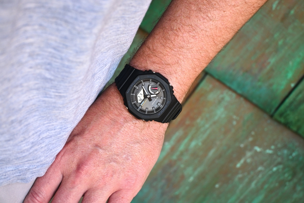 Review: G-Shock GA-B2100 "CasiOak"