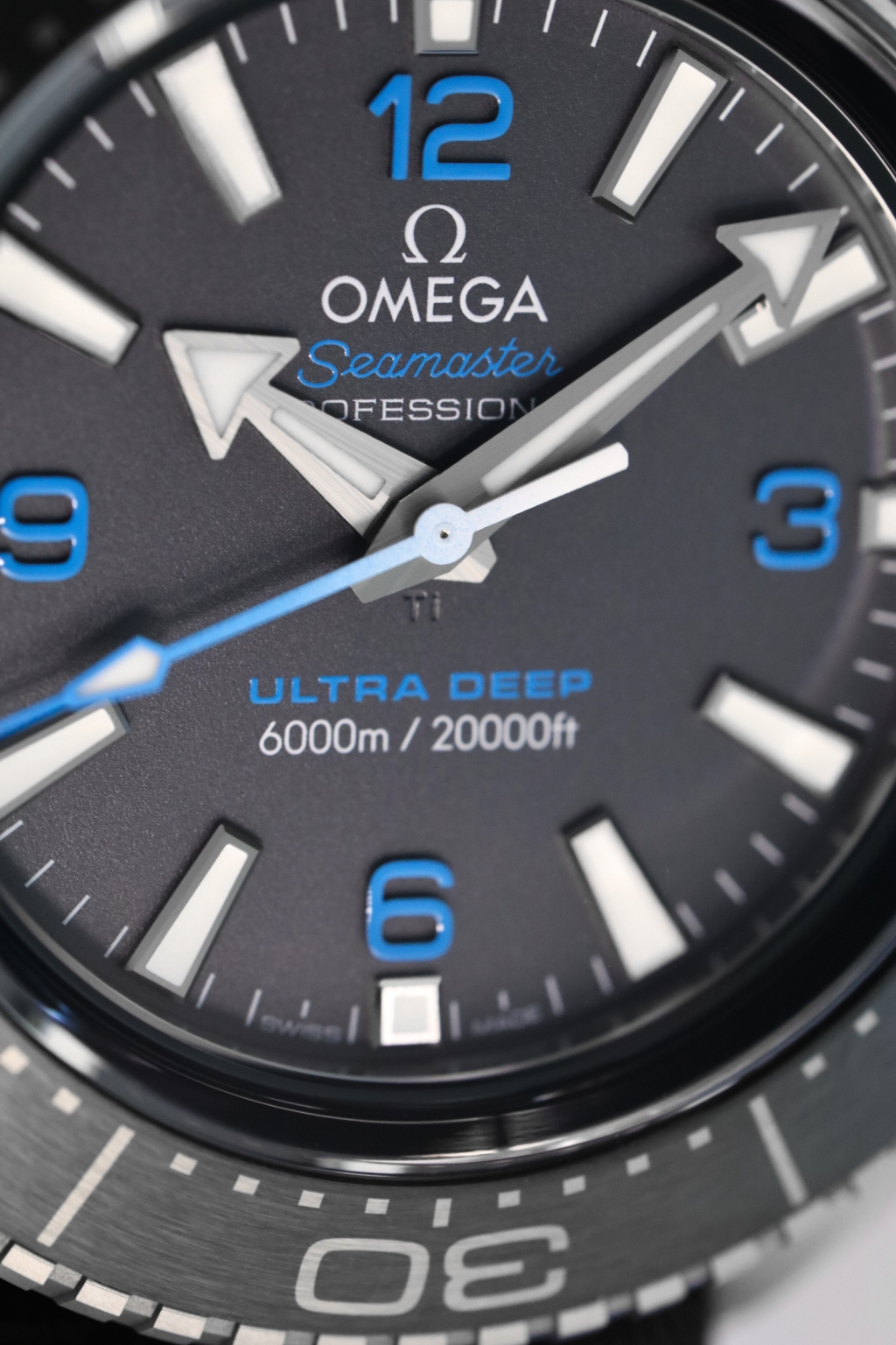 Review: Omega Seamaster Planet Ocean 6000M Ultra Deep | Professional ...