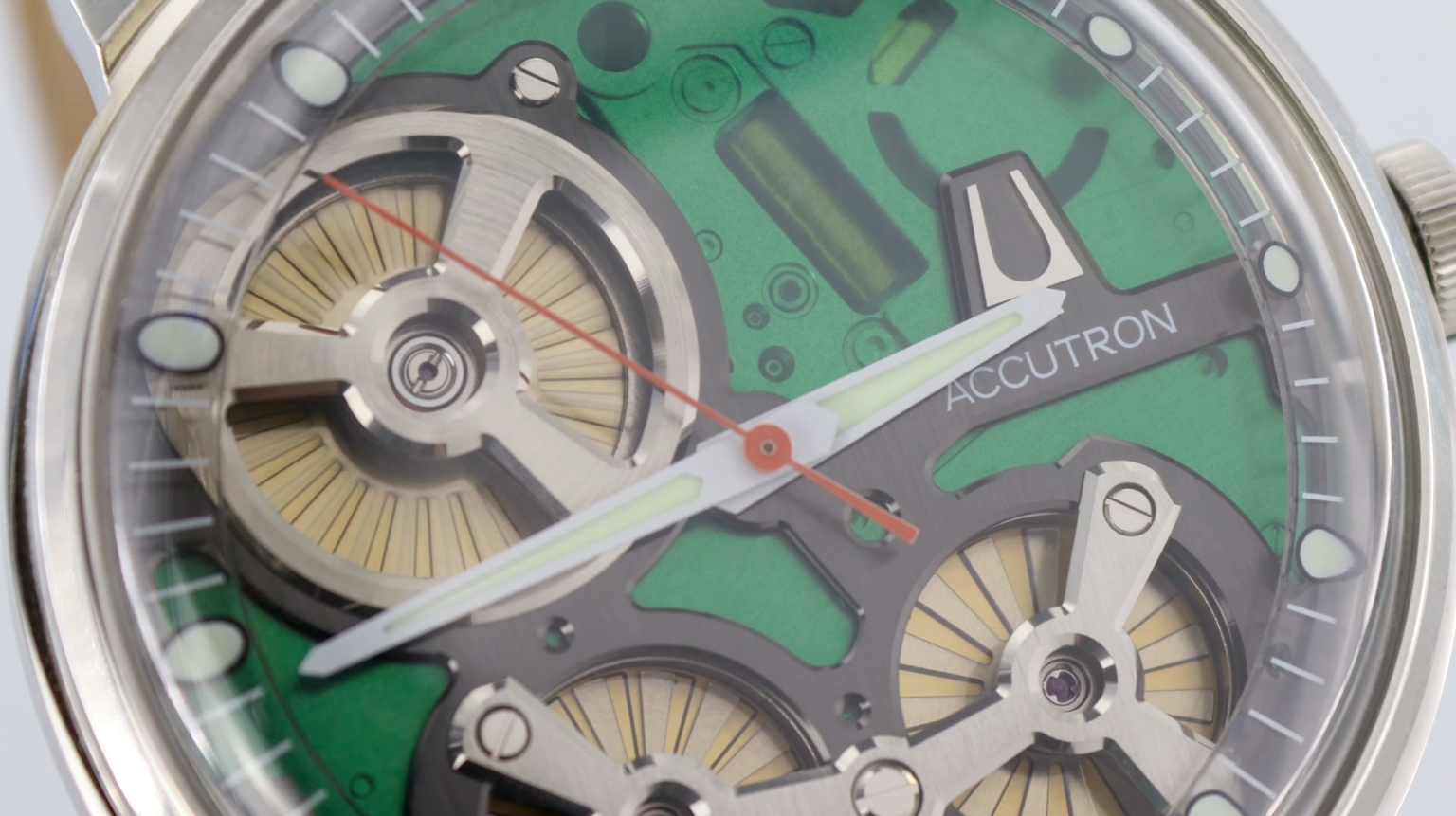 Accutron | Professional Watches