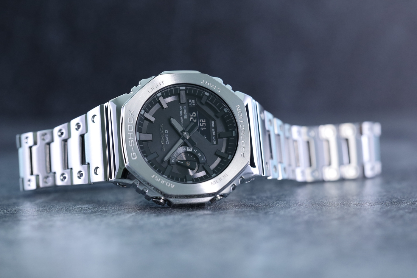 G-Shock GMB2100 Full Metal "CasiOak" Review | Professional Watches